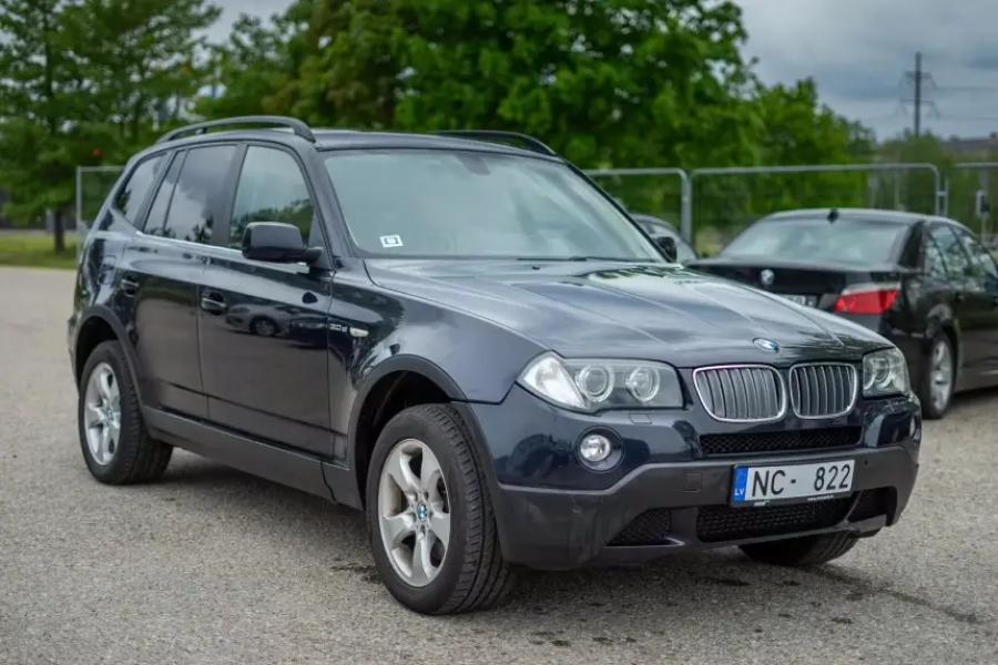 Melns BMW X3 2007 Liepāja, ar dzinēja tilpumu 3.00 L un nobraukumu 271 tūkst. km par 7750 €, foto 6 vietnē AUTOMOTO.COM.LV