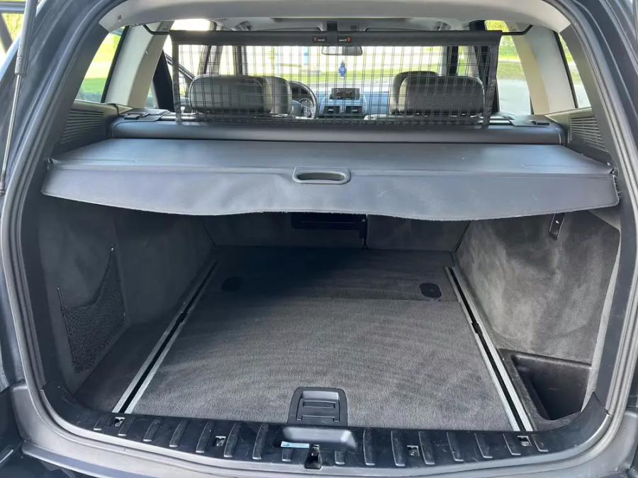 Melns BMW X3 2007 Jēkabpils, ar dzinēja tilpumu 3.00 L un nobraukumu 260 tūkst. km par 6300 €, foto 18 vietnē AUTOMOTO.COM.LV