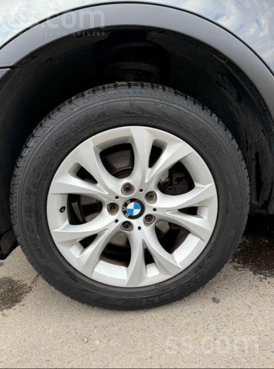 Melns BMW X3 2007 Valmiera, ar dzinēja tilpumu 2.00 L un nobraukumu 191 tūkst. km par 6800 €, foto 8 vietnē AUTOMOTO.COM.LV
