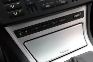 Melns BMW X3 2007 Jelgava, ar dzinēja tilpumu 3.00 L un nobraukumu 261 tūkst. km par 5500 €, foto 18 vietnē AUTOMOTO.COM.LV