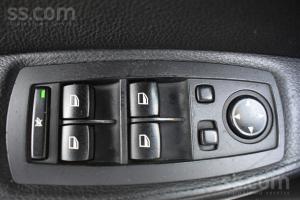 Black BMW X3 2007 in Talsi, with an engine capacity of 3.00 L and mileage of 307 thousand km for 6400 €, photo 12 on AUTOMOTO.COM.LV