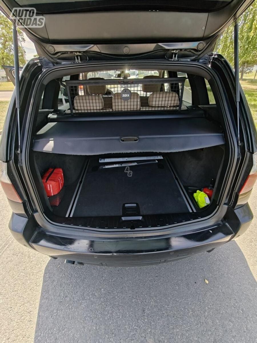 Black BMW X3 2007 in Jonava, with an engine capacity of 3.00 L and mileage of 362 thousand km for 4500 €, photo 12 on AUTOMOTO.COM.LV