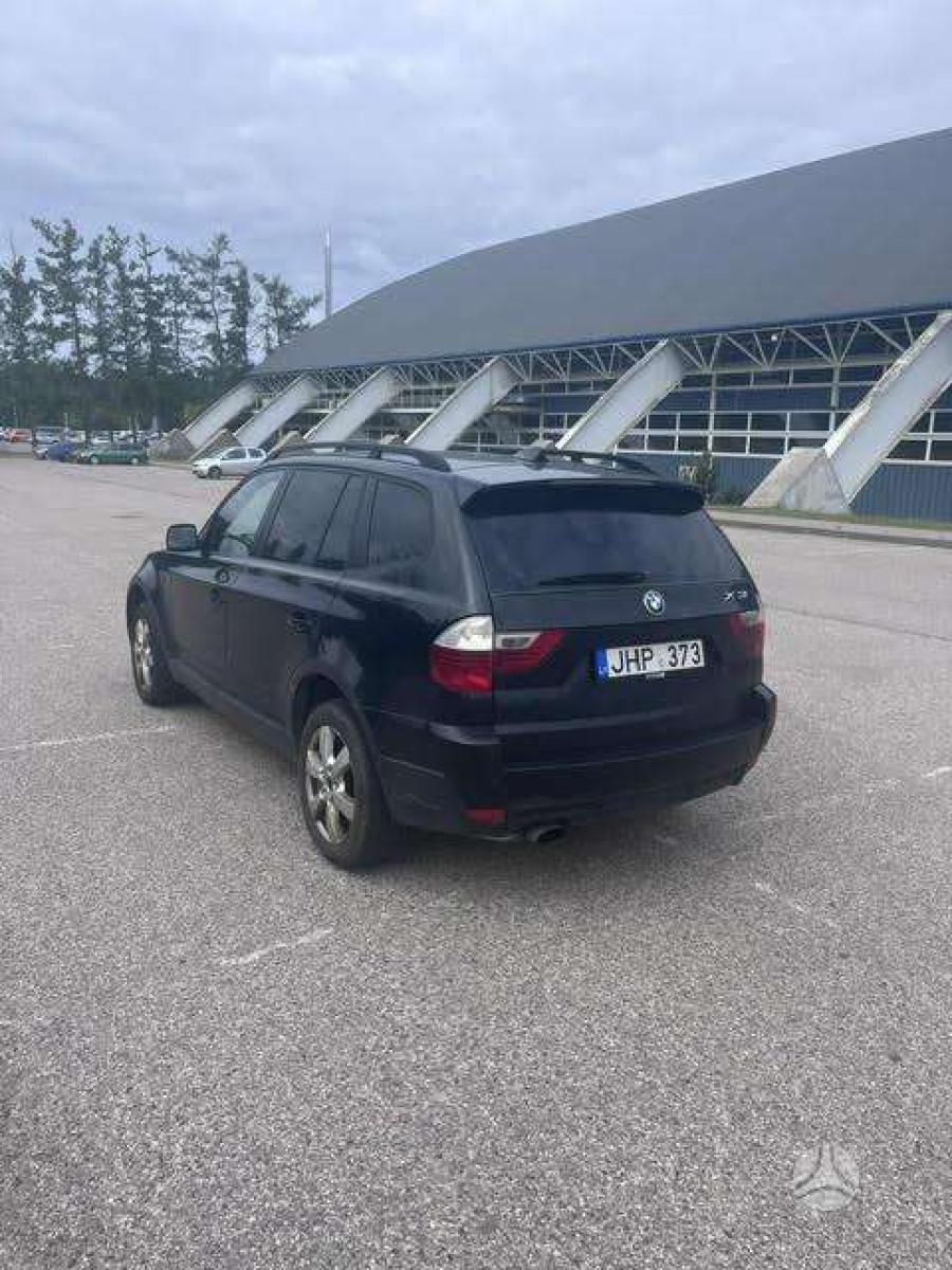 Black BMW X3 2007 in Vilnius, with an engine capacity of 2.00 L and mileage of 344 thousand km for 3800 €, photo 3 on AUTOMOTO.COM.LV