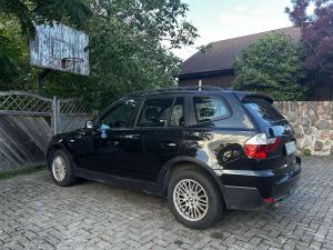 Black BMW X3 2007 in Kupiskis, with an engine capacity of 2.00 L and mileage of 205 thousand km for 3700 €, photo 4 on AUTOMOTO.COM.LV