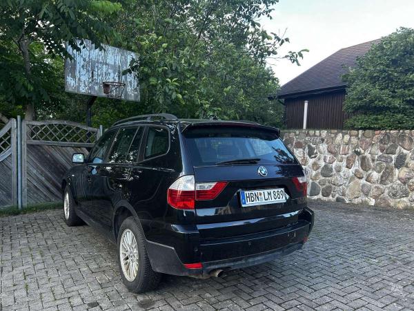 Black BMW X3 2007 in Kupiskis, with an engine capacity of 2.00 L and mileage of 205 thousand km for 3700 €, photo 4 on AUTOMOTO.COM.LV