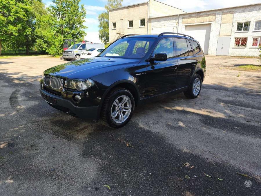Black BMW X3 2007 in Kelme, with an engine capacity of 2.99 L and mileage of 258 thousand km for 5200 €, photo 3 on AUTOMOTO.COM.LV