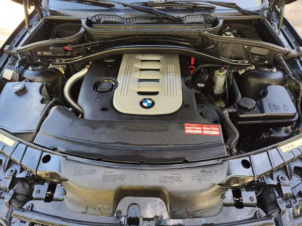 Black BMW X3 2007 in Kelme, with an engine capacity of 2.99 L and mileage of 258 thousand km for 5200 €, photo 8 on AUTOMOTO.COM.LV