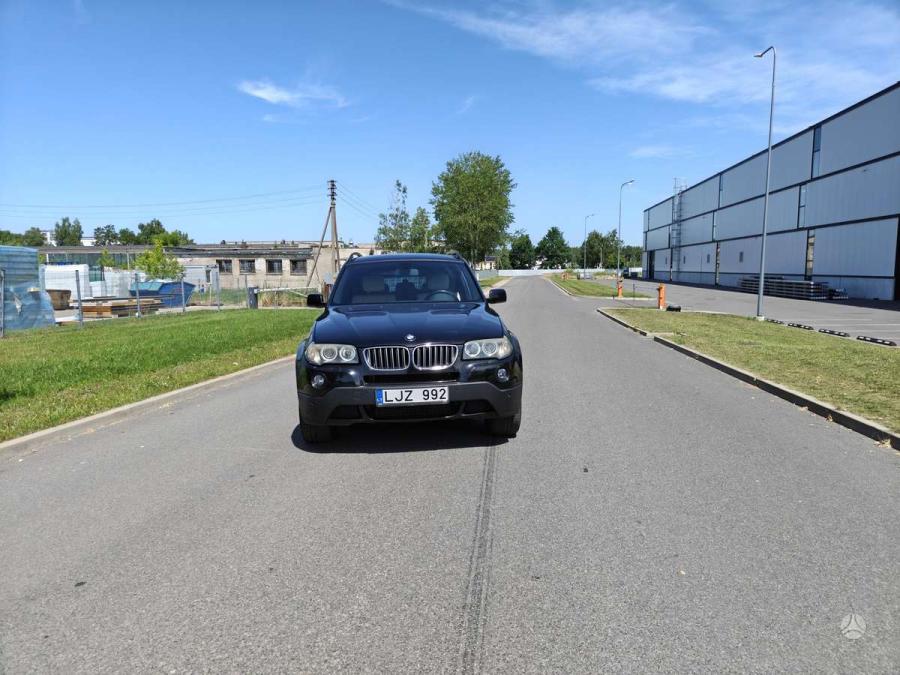 Melns BMW X3 2007 Jonava, ar dzinēja tilpumu 2.99 L un nobraukumu 362 tūkst. km par 4200 €, foto 1 vietnē AUTOMOTO.COM.LV