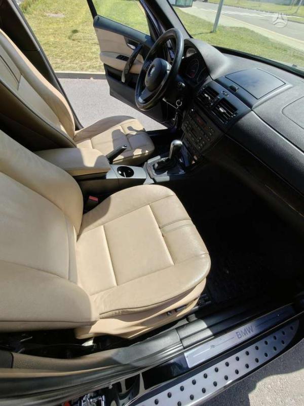 Black BMW X3 2007 in Jonava, with an engine capacity of 2.99 L and mileage of 362 thousand km for 4200 €, photo 9 on AUTOMOTO.COM.LV