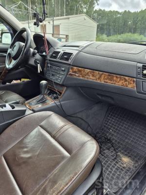 Black BMW X3 2007 in Gulbene, with an engine capacity of 3.00 L and mileage of 370 thousand km for 4900 €, photo 9 on AUTOMOTO.COM.LV