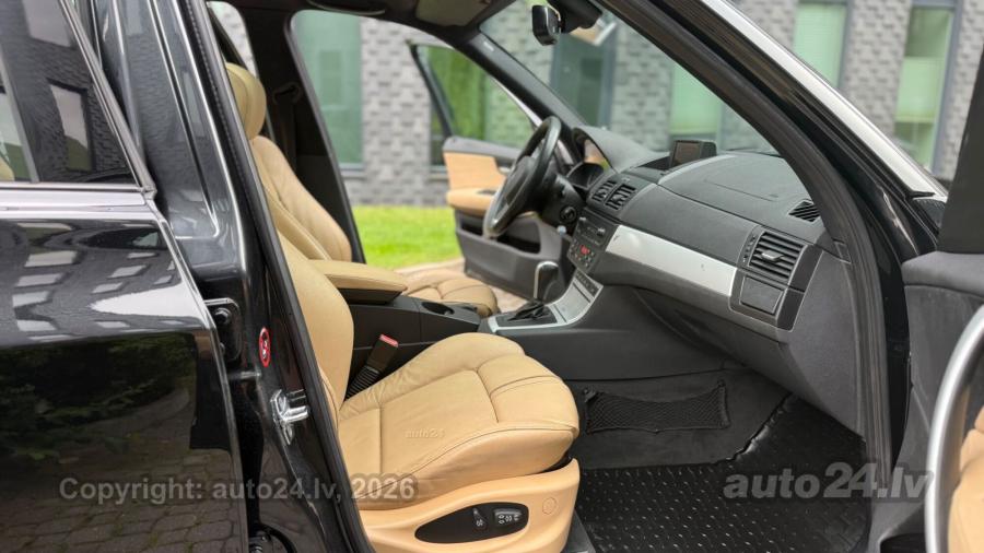 Black BMW X3 2007 in Tallinn, with an engine capacity of 3.00 L and mileage of 298 thousand km for 4999 €, photo 14 on AUTOMOTO.COM.LV