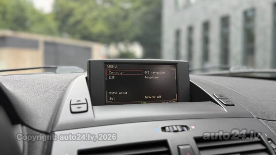 Black BMW X3 2007 in Tallinn, with an engine capacity of 3.00 L and mileage of 298 thousand km for 4999 €, photo 18 on AUTOMOTO.COM.LV