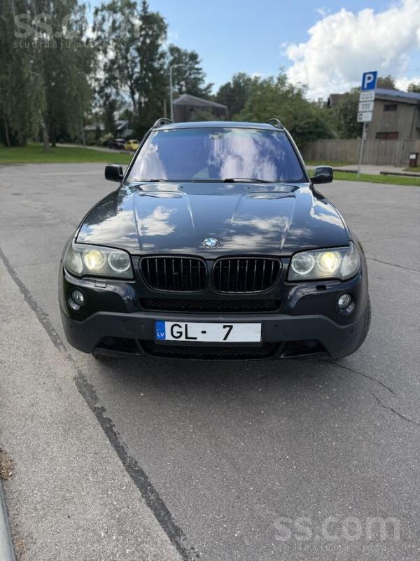 Black BMW X3 2007 in Riga, with an engine capacity of 3.00 L and mileage of 295 thousand km for 5800 €, photo 3 on AUTOMOTO.COM.LV