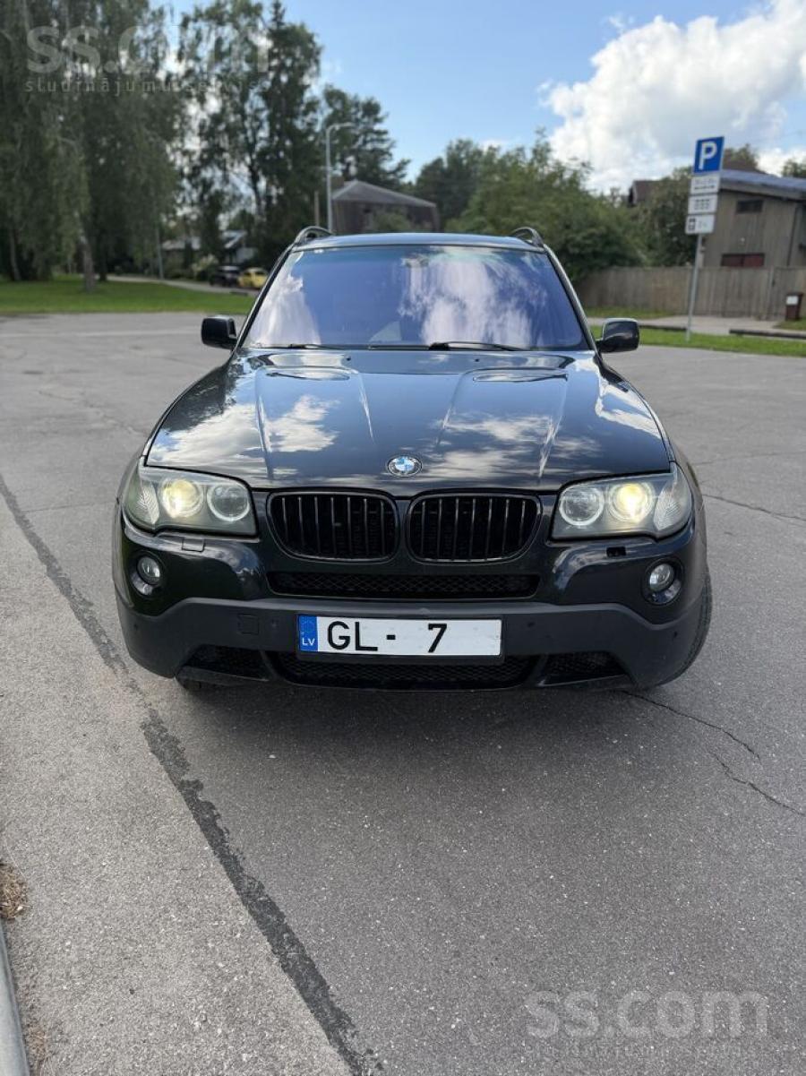 Black BMW X3 2007 in Riga, with an engine capacity of 3.00 L and mileage of 295 thousand km for 5800 €, photo 3 on AUTOMOTO.COM.LV