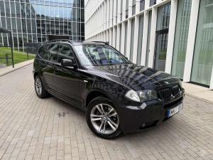 Melns BMW X3 2007 Viļņa, ar dzinēja tilpumu 2.99 L un nobraukumu 300 tūkst. km par 4450 €, foto 1 vietnē AUTOMOTO.COM.LV