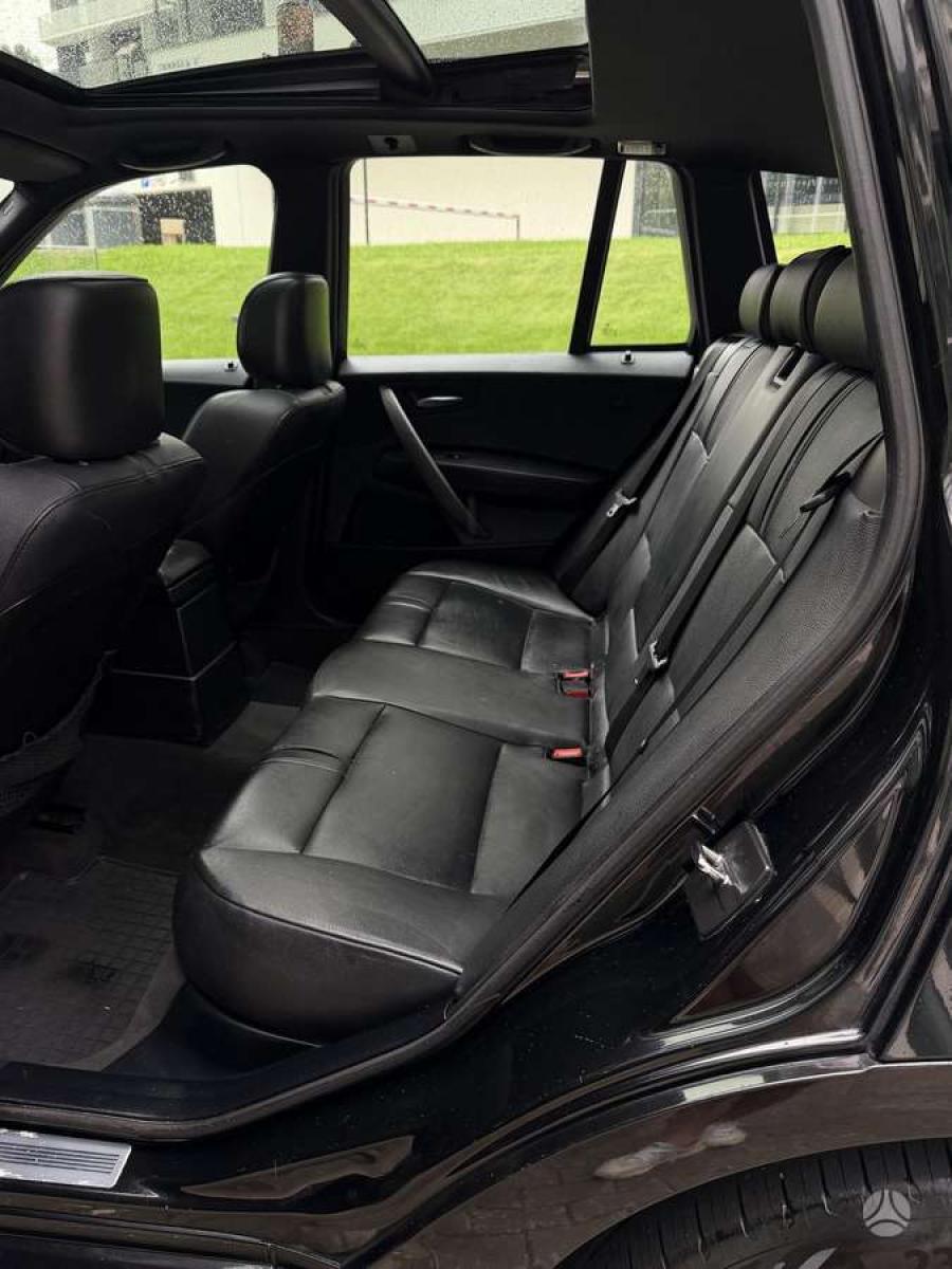Melns BMW X3 2007 Viļņa, ar dzinēja tilpumu 2.99 L un nobraukumu 300 tūkst. km par 4450 €, foto 22 vietnē AUTOMOTO.COM.LV