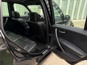Melns BMW X3 2007 Viļņa, ar dzinēja tilpumu 2.99 L un nobraukumu 300 tūkst. km par 4450 €, foto 24 vietnē AUTOMOTO.COM.LV