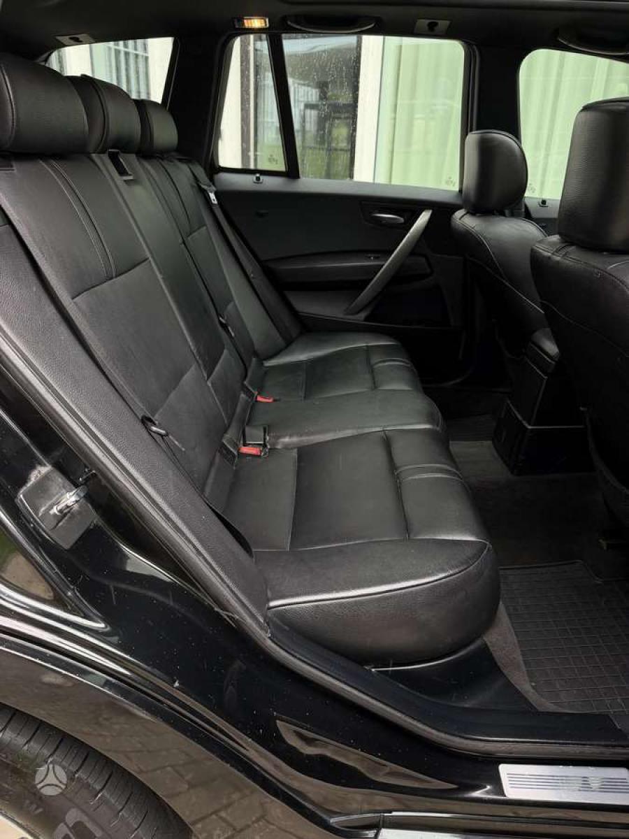 Melns BMW X3 2007 Viļņa, ar dzinēja tilpumu 2.99 L un nobraukumu 300 tūkst. km par 4450 €, foto 25 vietnē AUTOMOTO.COM.LV