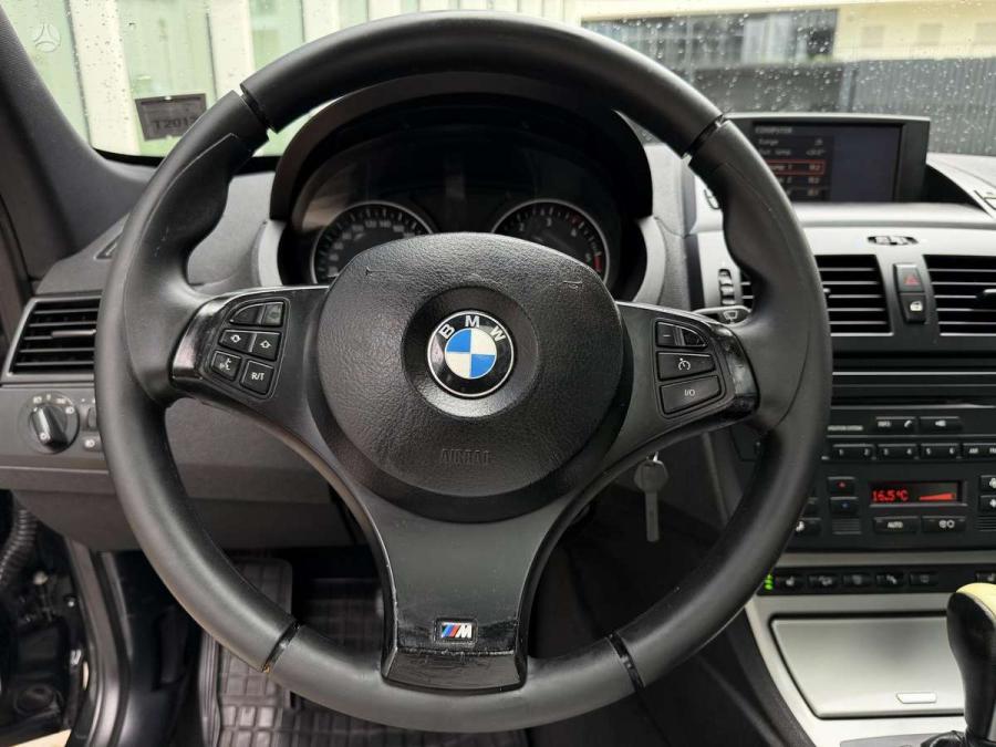 Melns BMW X3 2007 Viļņa, ar dzinēja tilpumu 2.99 L un nobraukumu 300 tūkst. km par 4450 €, foto 28 vietnē AUTOMOTO.COM.LV