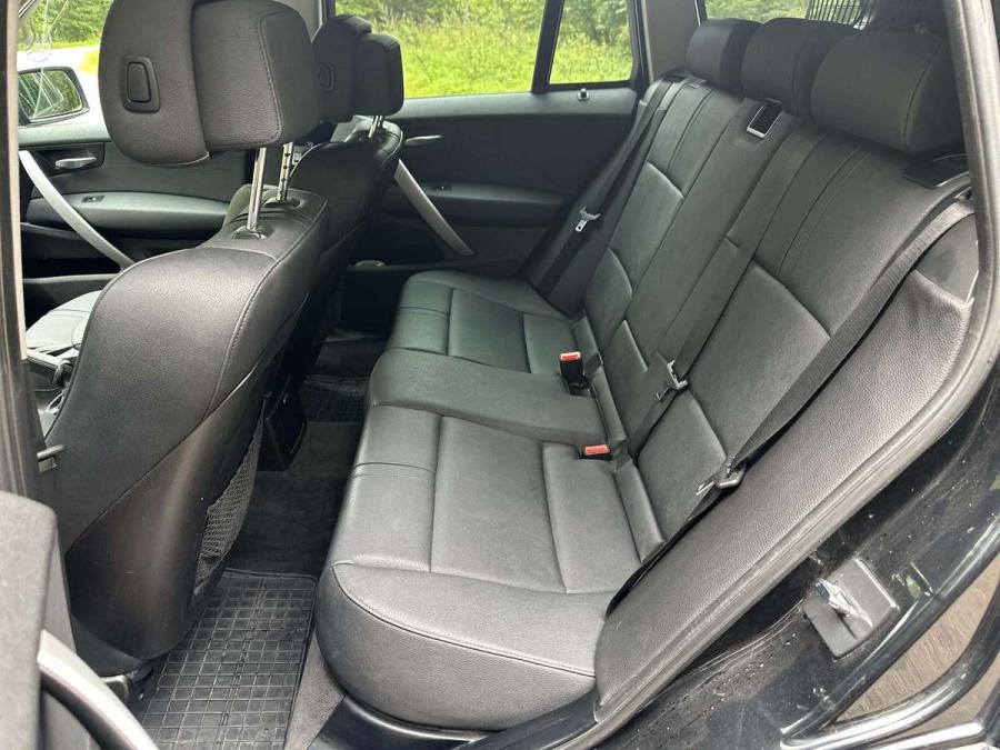Melns BMW X3 2007 Alīta, ar dzinēja tilpumu 2.00 L un nobraukumu 310 tūkst. km par 4600 €, foto 12 vietnē AUTOMOTO.COM.LV