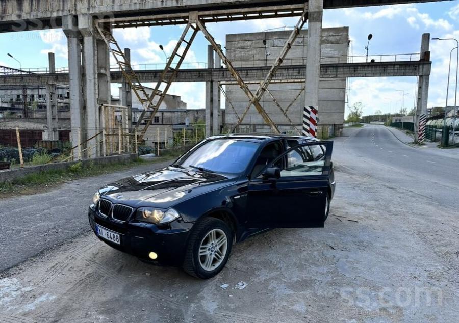 Melns BMW X3 2007 Daugavpils, ar dzinēja tilpumu 2.00 L un nobraukumu 535 tūkst. km par 4300 €, foto 1 vietnē AUTOMOTO.COM.LV