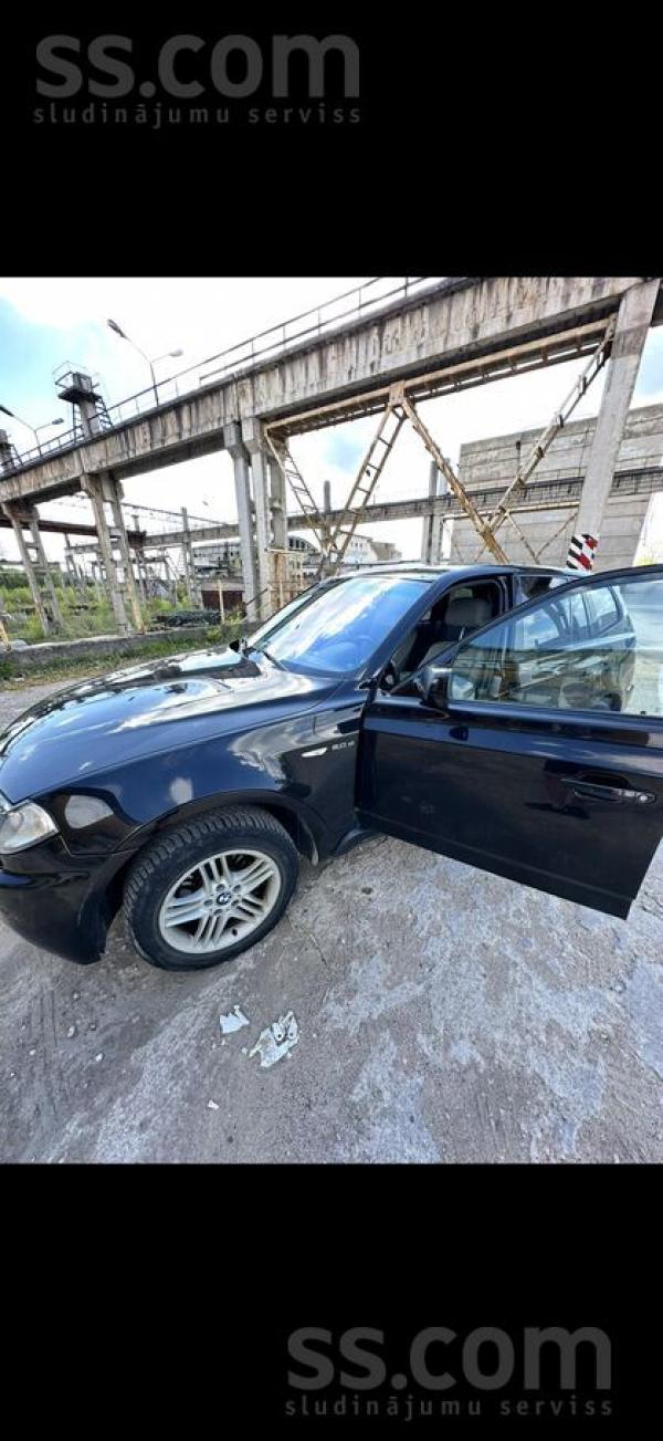 BMW X3 2007 Daugavpils vietnÄ Melns BMW X3 2007 Daugavpils, ar dzinÄja tilpumu 2.00 L un nobraukumu 535 tÅ«kst. km par 4300 ā¬, foto 4 vietnÄ AUTOMOTO.COM.LV