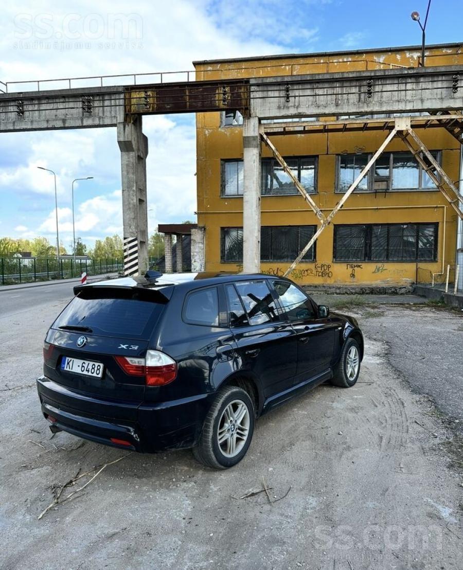 Melns BMW X3 2007 Daugavpils, ar dzinēja tilpumu 2.00 L un nobraukumu 535 tūkst. km par 4300 €, foto 11 vietnē AUTOMOTO.COM.LV