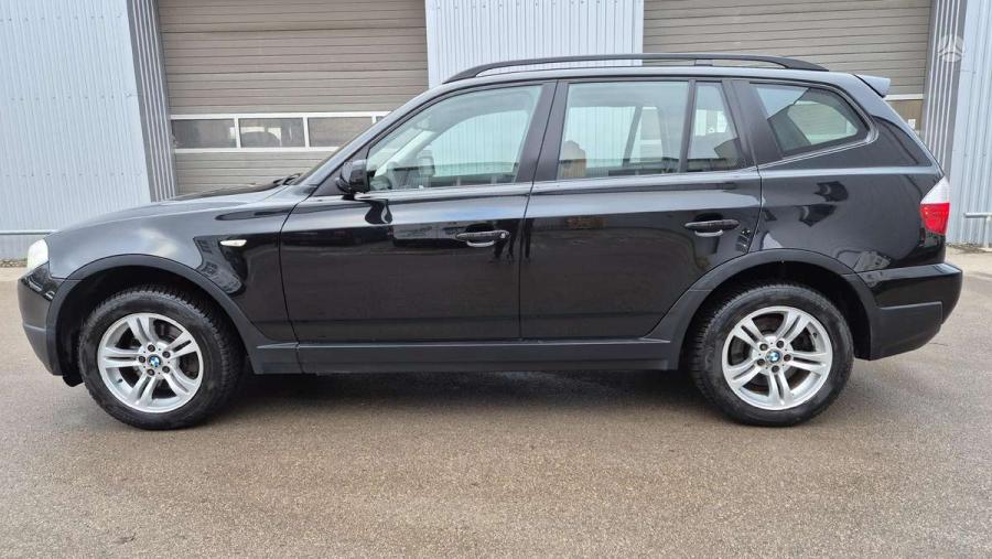 Black BMW X3 2008 in Kupiskis, with an engine capacity of 2.00 L and mileage of 244 thousand km for 4250 €, photo 6 on AUTOMOTO.COM.LV