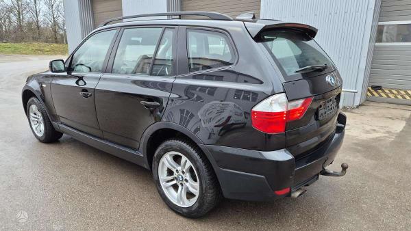 Black BMW X3 2008 in Kupiskis, with an engine capacity of 2.00 L and mileage of 244 thousand km for 4250 €, photo 8 on AUTOMOTO.COM.LV