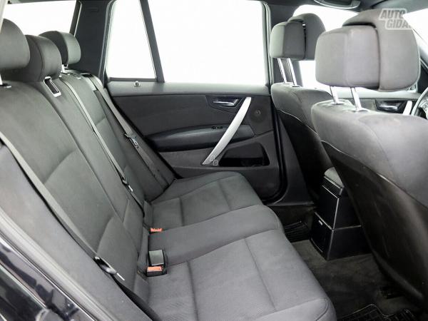 Melns BMW X3 2008 Tallina, ar dzinēja tilpumu 2.00 L un nobraukumu 364 tūkst. km par 3199 €, foto 7 vietnē AUTOMOTO.COM.LV