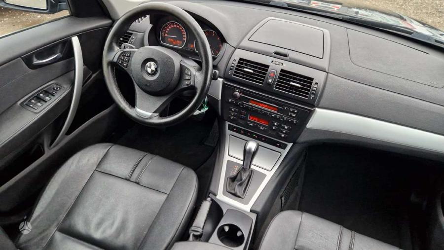 Black BMW X3 2008 in Marijampole, with an engine capacity of 2.00 L and mileage of 247 thousand km for 5550 €, photo 14 on AUTOMOTO.COM.LV