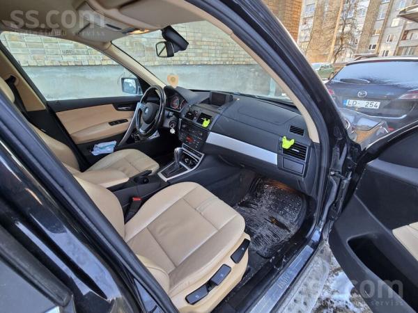 Black BMW X3 2008 in Riga, with an engine capacity of 3.00 L and mileage of 283 thousand km for 5500 €, photo 2 on AUTOMOTO.COM.LV