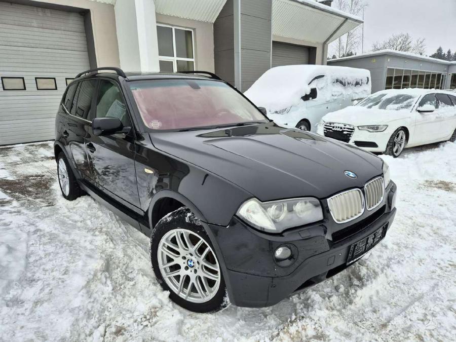 Black BMW X3 2008 in Trakai, with an engine capacity of 2.99 L and mileage of 399 thousand km for 3190 €, photo 1 on AUTOMOTO.COM.LV