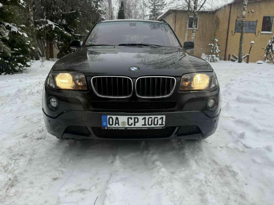 Melns BMW X3 2008 Viļņa, ar dzinēja tilpumu 2.00 L un nobraukumu 272 tūkst. km par 3350 €, foto 8 vietnē AUTOMOTO.COM.LV