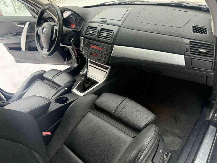 Melns BMW X3 2008 Viļņa, ar dzinēja tilpumu 2.00 L un nobraukumu 272 tūkst. km par 3350 €, foto 15 vietnē AUTOMOTO.COM.LV