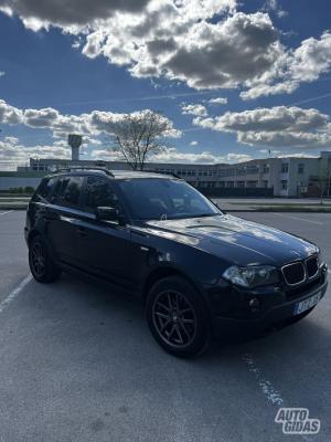 Black BMW X3 2008 in Vilnius, with an engine capacity of 2.00 L and mileage of 321 thousand km for 3900 €, photo 3 on AUTOMOTO.COM.LV