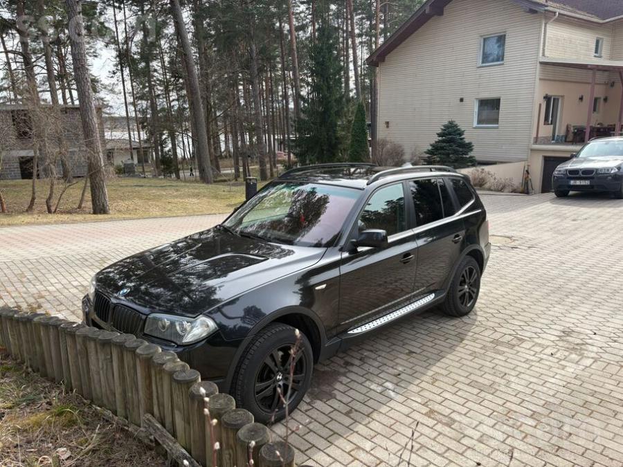 Black BMW X3 2008 in Riga, with an engine capacity of 2.00 L and mileage of 248 thousand km for 6400 €, photo 5 on AUTOMOTO.COM.LV