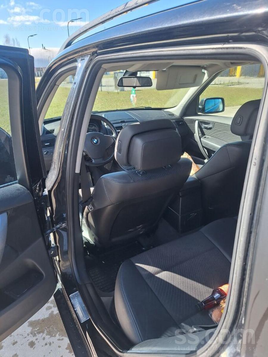 Melns BMW X3 2008 Liepāja, ar dzinēja tilpumu 3.00 L un nobraukumu 249 tūkst. km par 4550 €, foto 11 vietnē AUTOMOTO.COM.LV