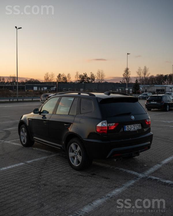 Melns BMW X3 2008 Rīga, ar dzinēja tilpumu 3.00 L un nobraukumu 0 tūkst. km par 4850 €, foto 4 vietnē AUTOMOTO.COM.LV