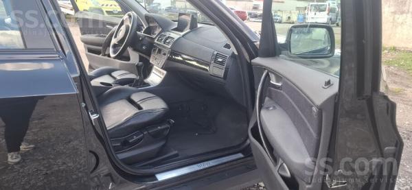 Black BMW X3 2008 in Rezekne, with an engine capacity of 2.00 L and mileage of 0 thousand km for 5350 €, photo 8 on AUTOMOTO.COM.LV