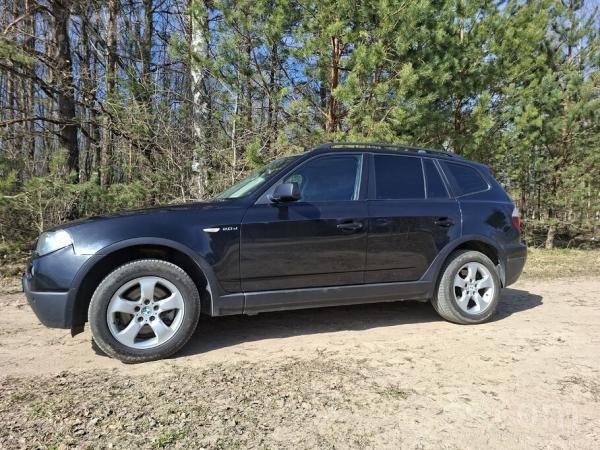 Melns BMW X3 2008 Daugavpils, ar dzinēja tilpumu 2.00 L un nobraukumu 284 tūkst. km par 5800 €, foto 1 vietnē AUTOMOTO.COM.LV