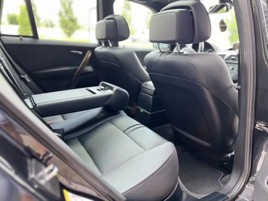 Black BMW X3 2008 in Jekabpils, with an engine capacity of 2.00 L and mileage of 245 thousand km for 6850 €, photo 19 on AUTOMOTO.COM.LV