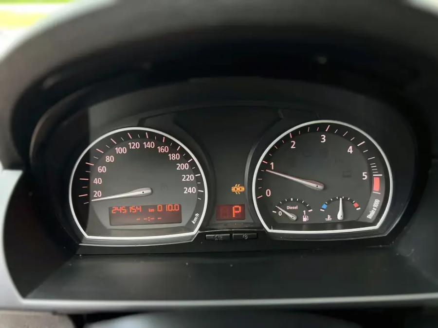 Black BMW X3 2008 in Jekabpils, with an engine capacity of 2.00 L and mileage of 245 thousand km for 6850 €, photo 25 on AUTOMOTO.COM.LV