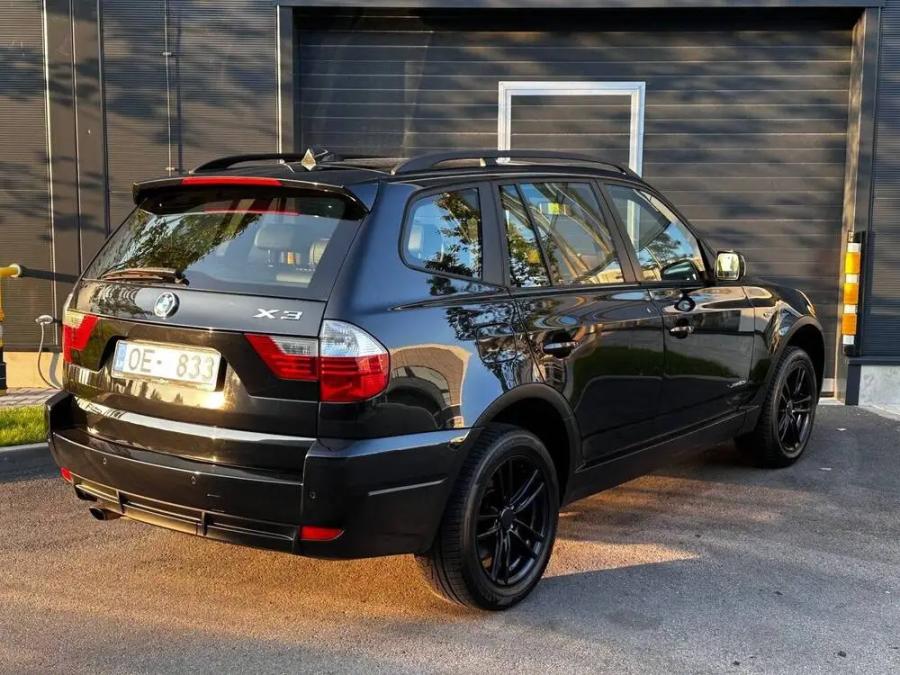 Black BMW X3 2008 in Riga, with an engine capacity of 2.00 L and mileage of 121 thousand km for 5590 €, photo 6 on AUTOMOTO.COM.LV