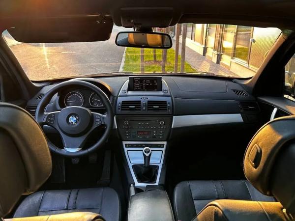 Black BMW X3 2008 in Riga, with an engine capacity of 2.00 L and mileage of 121 thousand km for 5590 €, photo 8 on AUTOMOTO.COM.LV