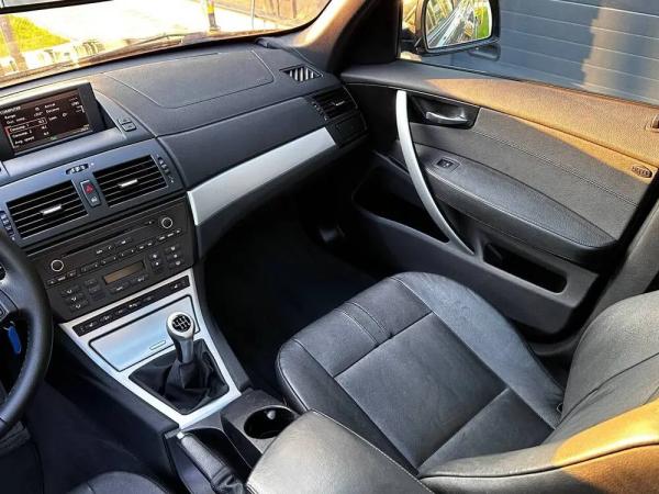 Black BMW X3 2008 in Riga, with an engine capacity of 2.00 L and mileage of 121 thousand km for 5590 €, photo 10 on AUTOMOTO.COM.LV