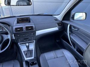 Melns BMW X3 2008 Rīga, ar dzinēja tilpumu 2.00 L un nobraukumu 224 tūkst. km par 3950 €, foto 14 vietnē AUTOMOTO.COM.LV