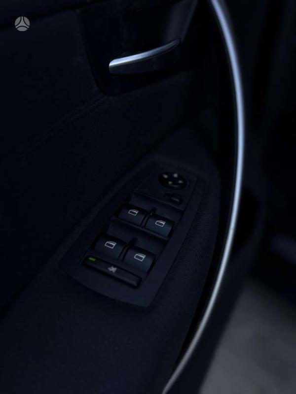 Black BMW X3 2008 in Kaunas, with an engine capacity of 2.00 L and mileage of 240 thousand km for 4700 €, photo 8 on AUTOMOTO.COM.LV