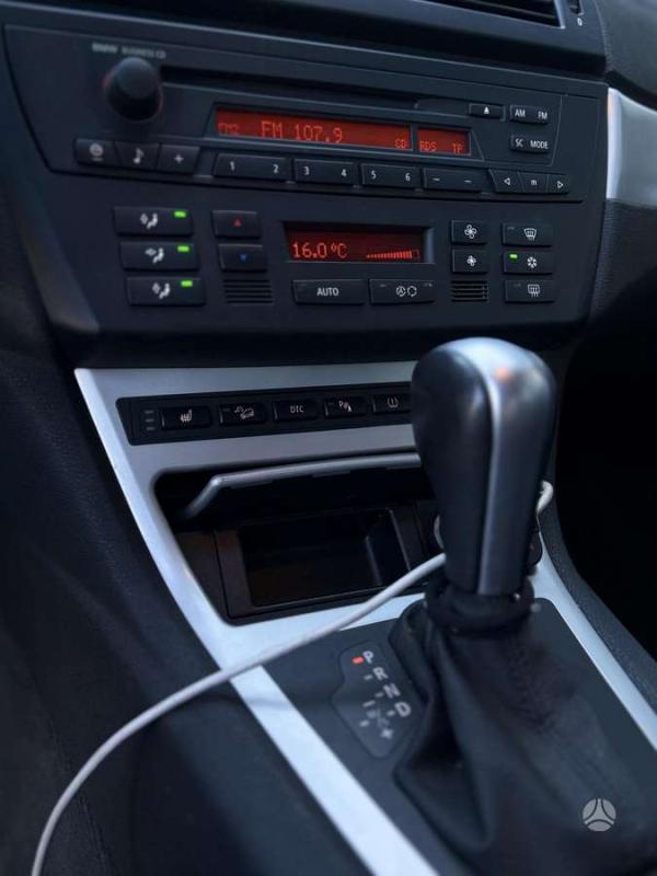 Black BMW X3 2008 in Kaunas, with an engine capacity of 2.00 L and mileage of 240 thousand km for 4700 €, photo 9 on AUTOMOTO.COM.LV