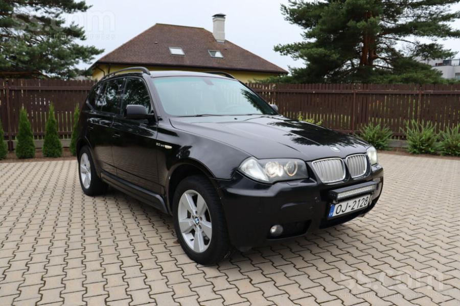 Black BMW X3 2008 in Riga, with an engine capacity of 3.00 L and mileage of 384 thousand km for 6490 €, photo 5 on AUTOMOTO.COM.LV